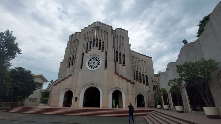Best Churches In Paranaque For Visita Iglesia